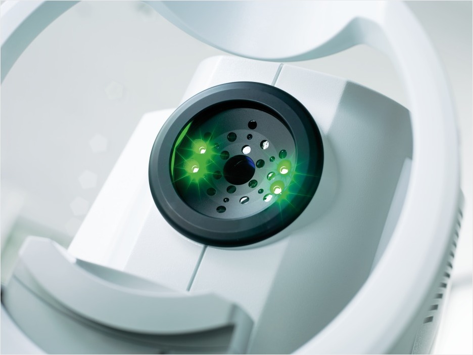 Zeiss IOLMaster 700 | Biometría | AstaTec